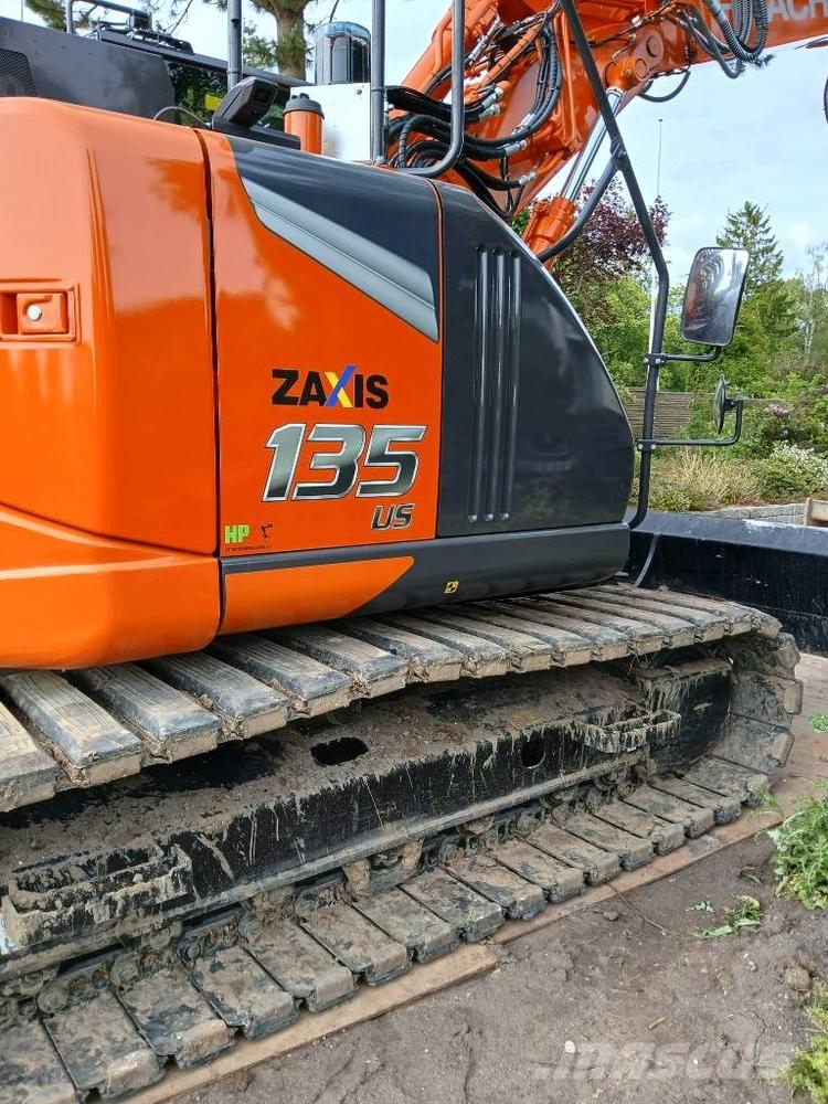 Hitachi ZX 135 US-7, 2025, Danmark - Brugte larvebånd - Mascus Denmark
