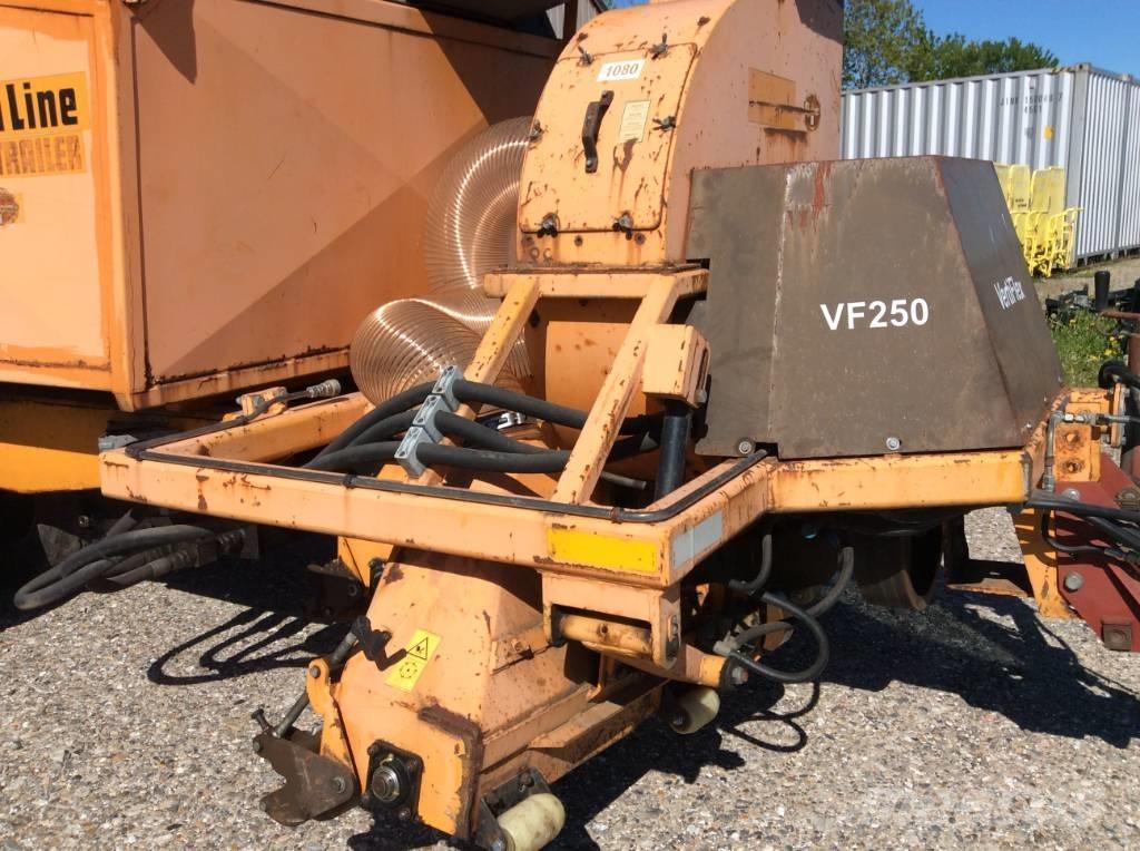 Parkland verti-fix 250, 2008, Danmark - Brugte plæneluftere og river ...