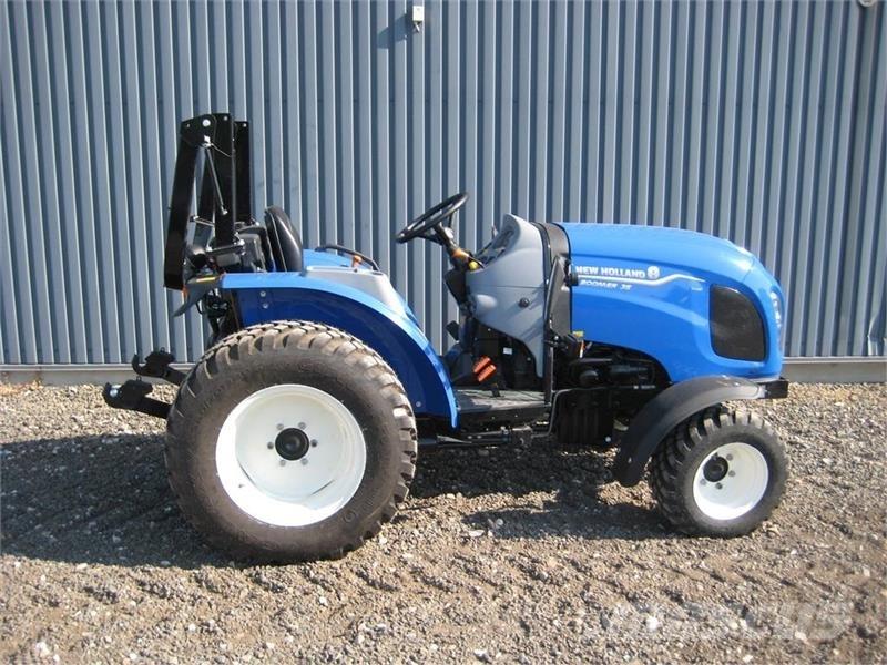 New Holland BOOMER 35 HST, 2023, Glamsbjerg, Danmark - Brugte kompakte ...