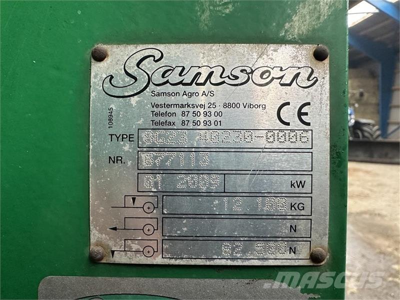 Claas XERION 3800 + Samson SG23 HWD, Gjerlev J., Danmark - Brugte ...